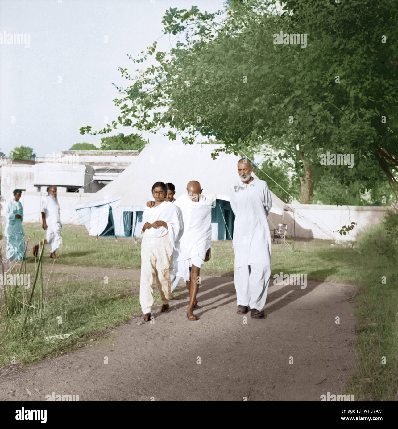 Mahatma Gandhi with Manu Gandhi, Khan Abdul Ghaffar Khan, Bihar, India ...