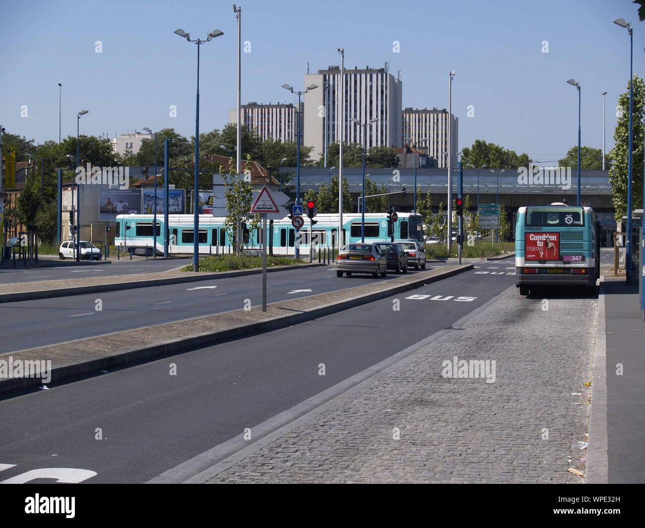 Paris, Tramway T1 Stock Photo - Alamy