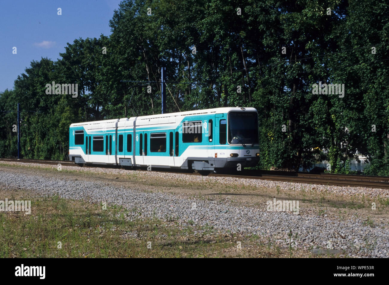 Paris, Tramway T2 Stock Photo - Alamy