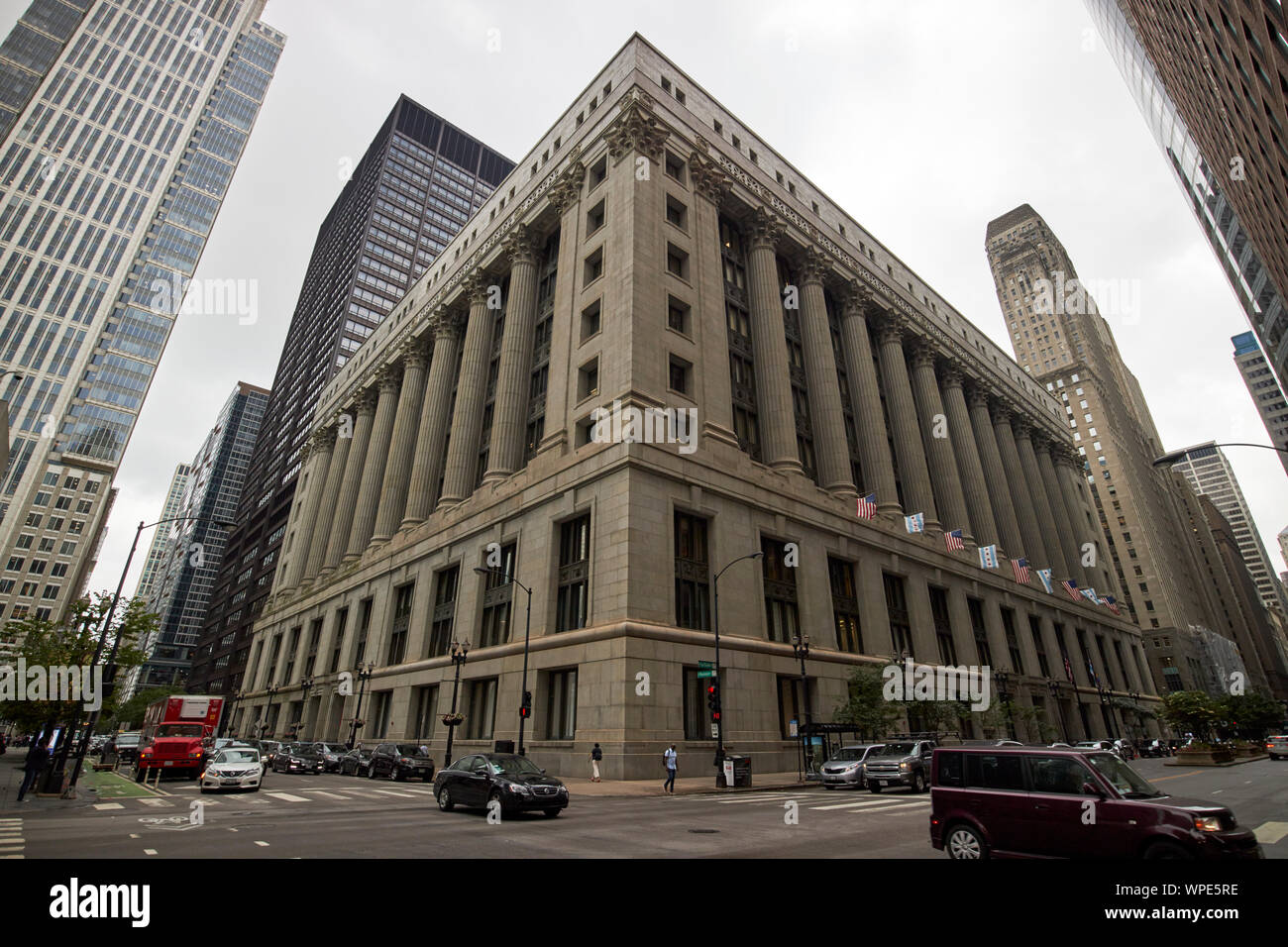 Chicago city hall hi-res stock photography and images - Alamy