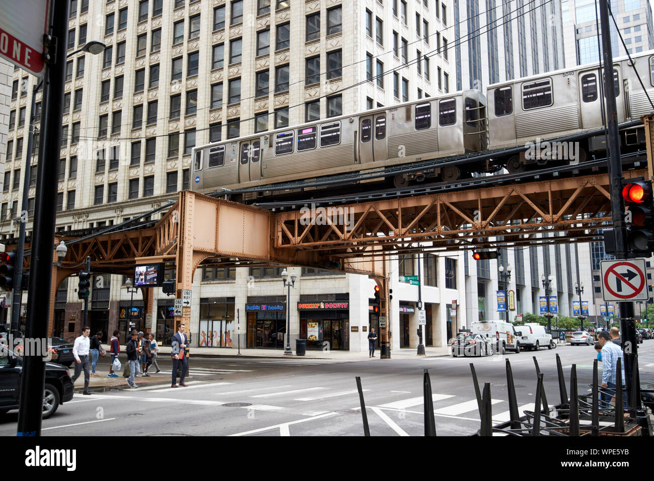 L train chicago junction hi-res stock photography and images - Alamy