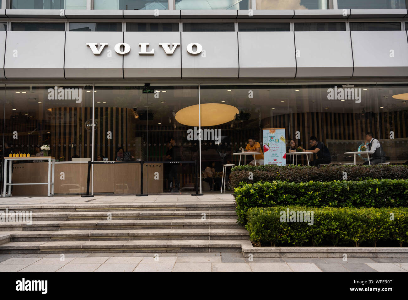 Volvo images hi-res stock photography and images - Alamy