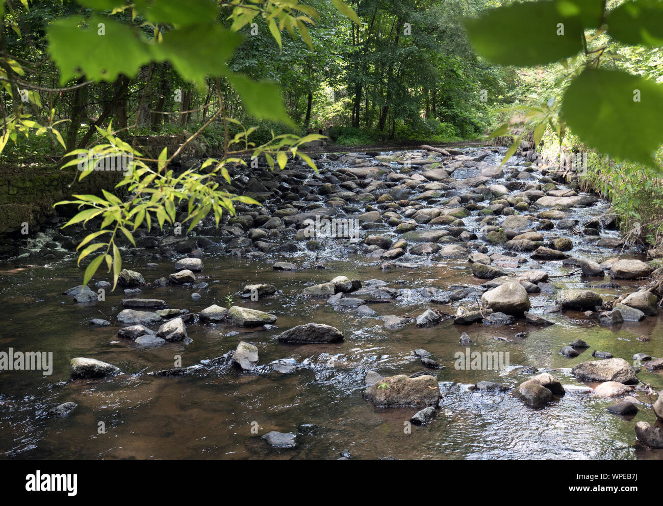 Stone weir hi-res stock photography and images - Alamy