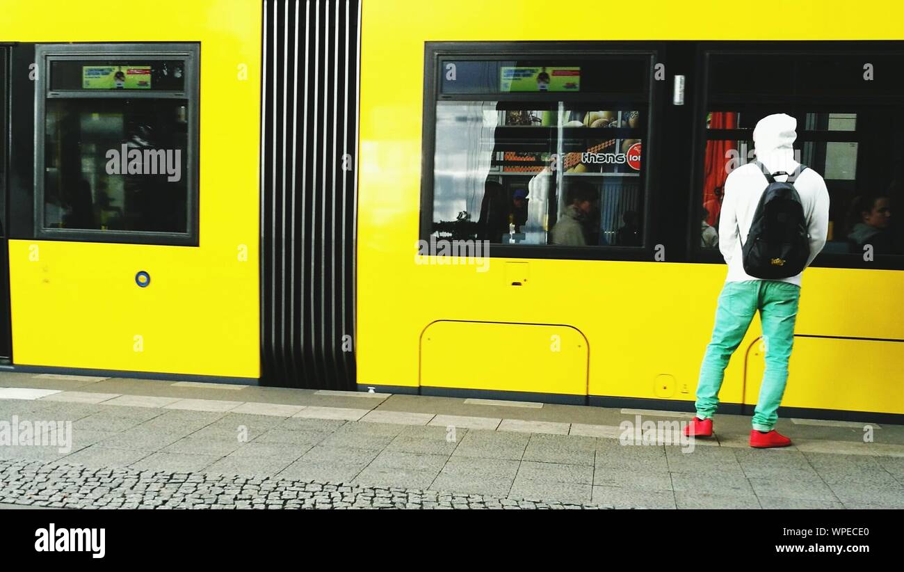 Standing train platform hi-res stock photography and images - Alamy