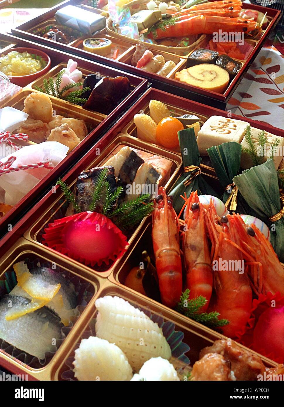Prawn boxes hi-res stock photography and images - Alamy