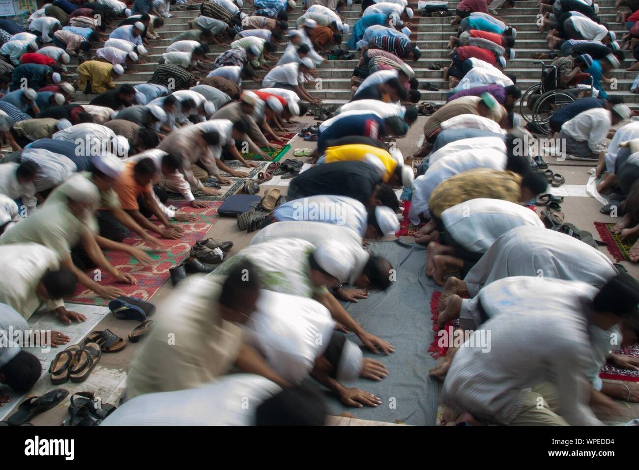 Steps of praying hi-res stock photography and images - Alamy