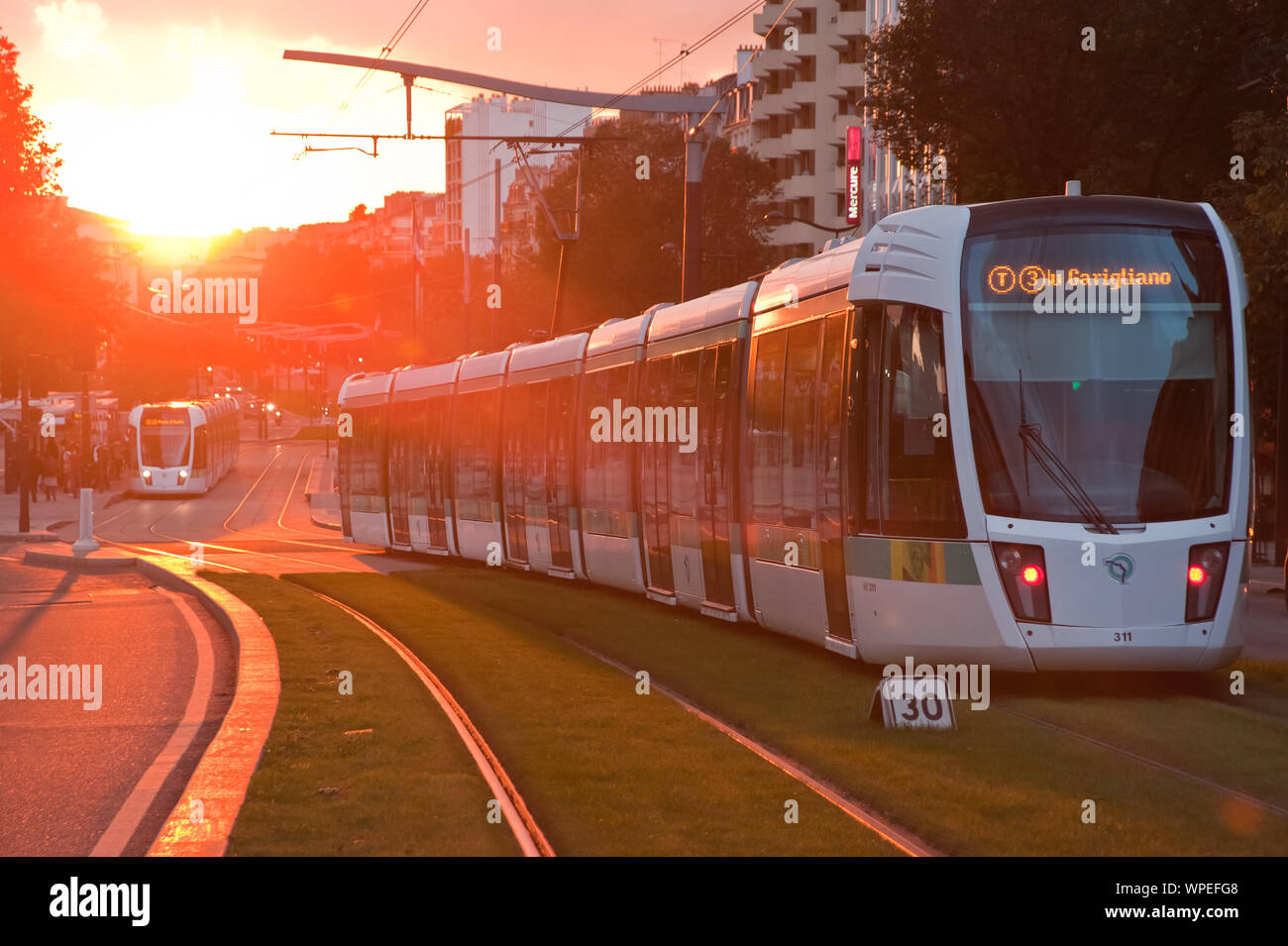 Paris, Straßenbahn T3 auf den Boulevard des Maréchaux - Paris, Tramway ...