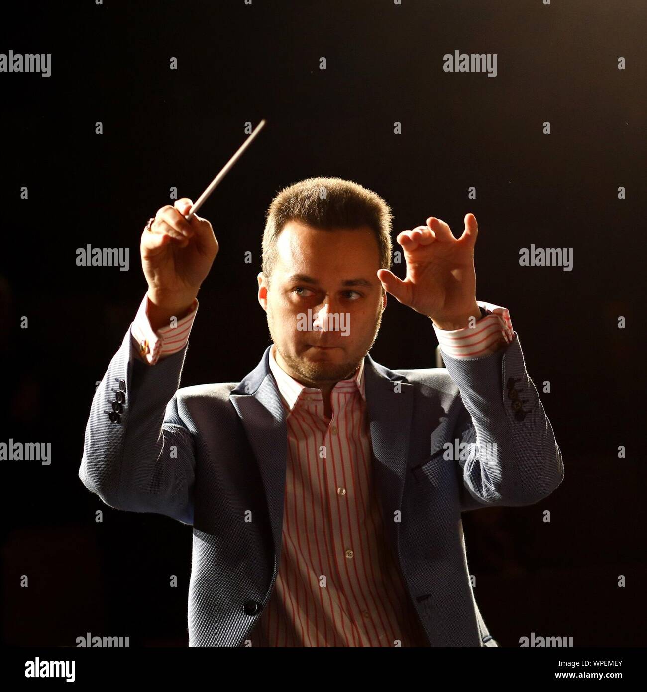 Looking at the conductor hi-res stock photography and images - Alamy