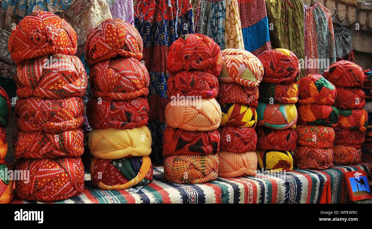 Turbans people hi-res stock photography and images - Alamy