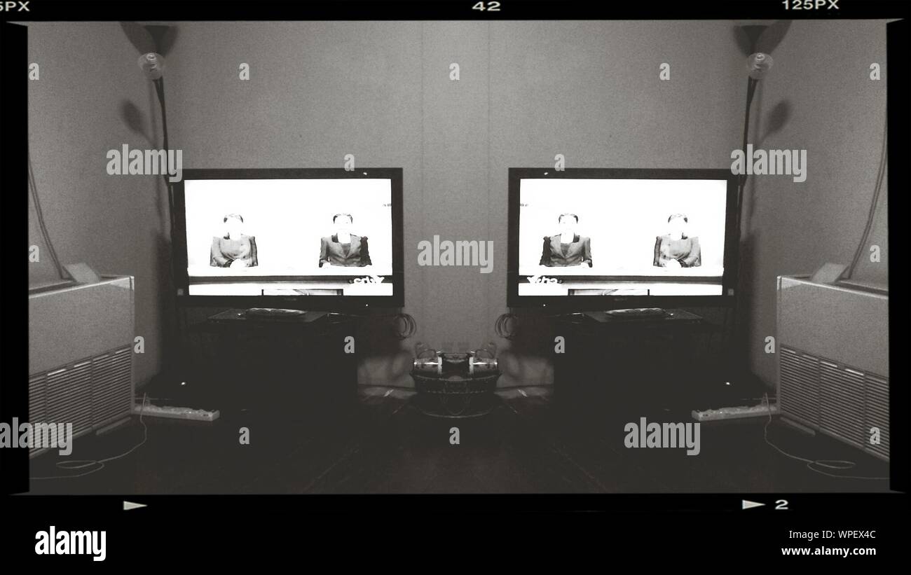 Flat Screen Symmetry High Resolution Stock Photography and Images - Alamy