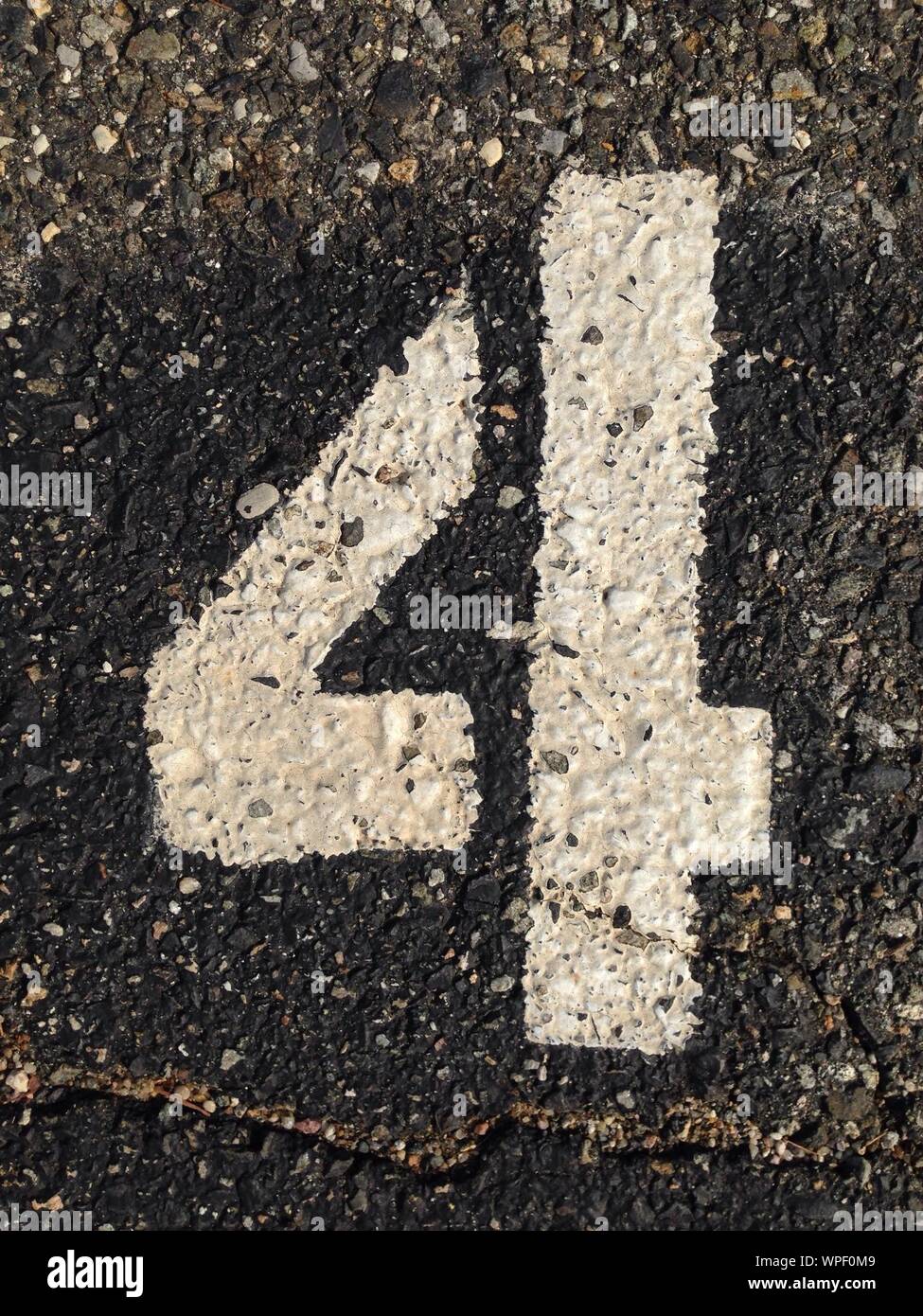 Number 4 sign hi-res stock photography and images - Alamy
