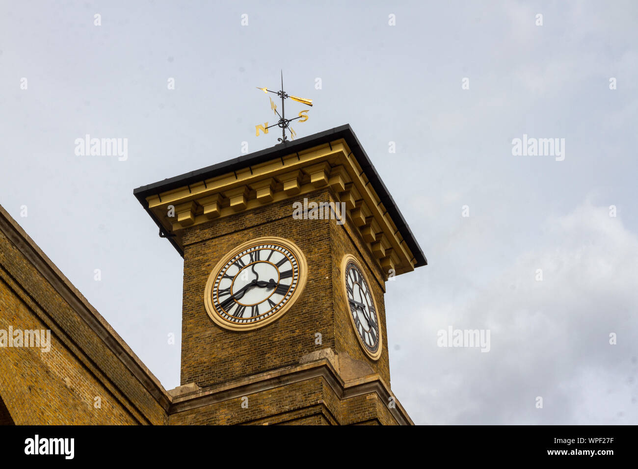 Brick clock tower large hi-res stock photography and images - Alamy