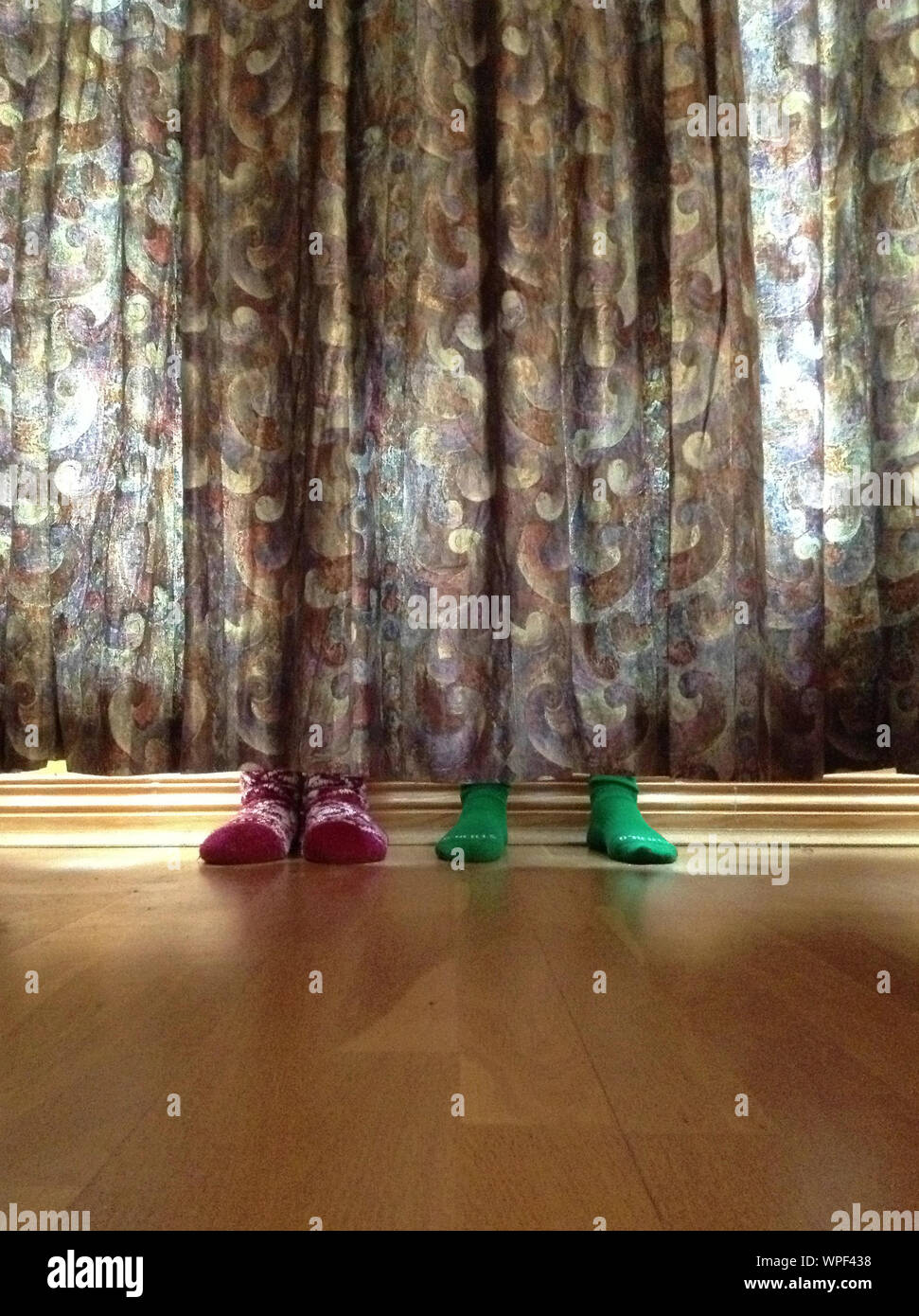 People backlit curtain hi-res stock photography and images - Alamy