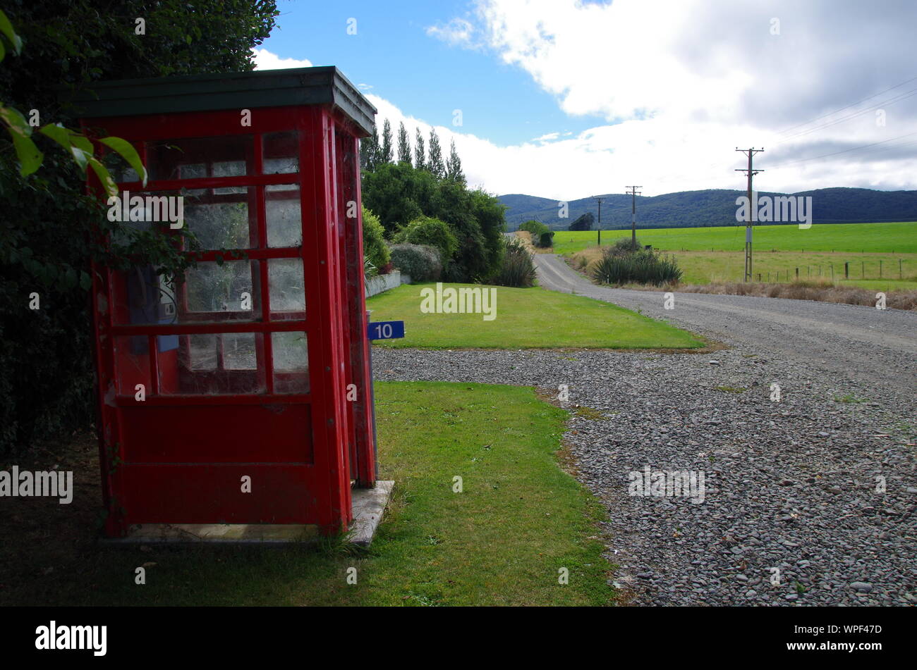 New zealand telephone box hi-res stock photography and images - Alamy