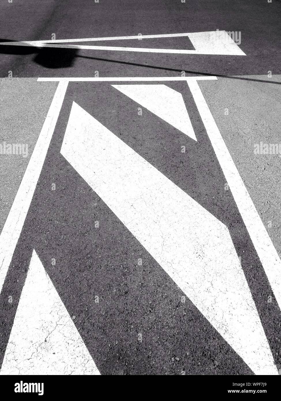 White markings on the street hi-res stock photography and images - Alamy