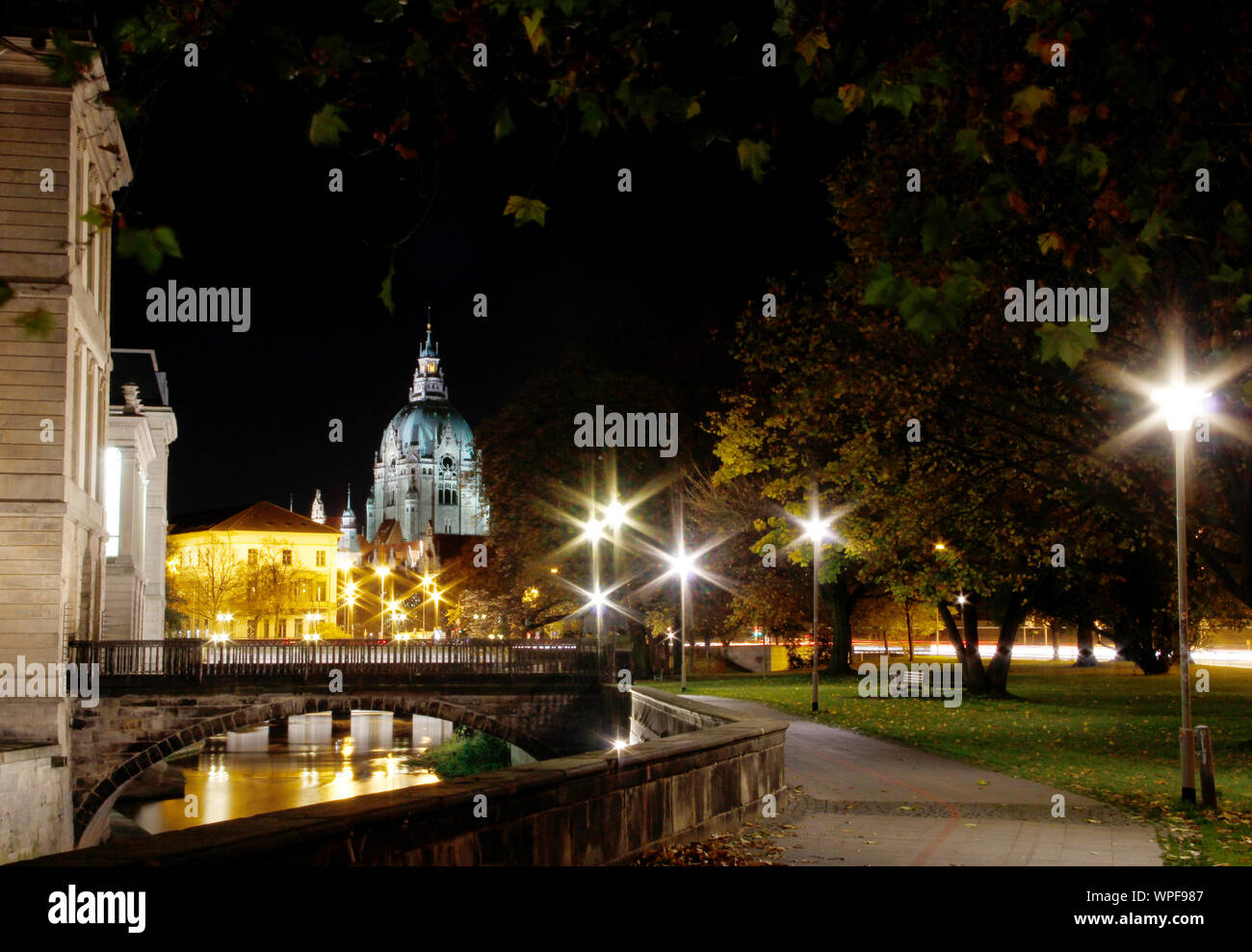 Hannover at night with a view of the castle Stock Photo - Alamy