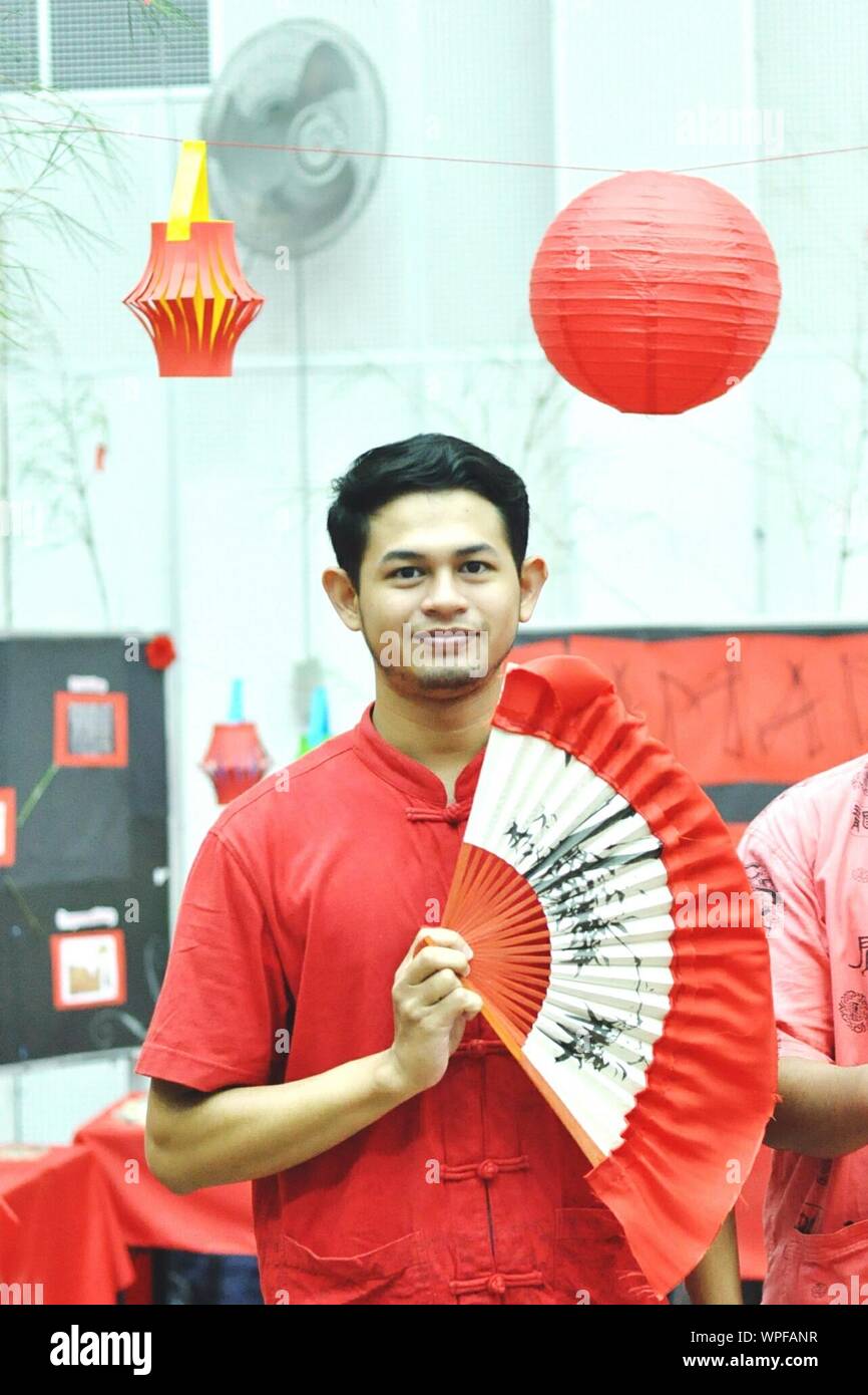 Fan man hi-res stock photography and images - Alamy
