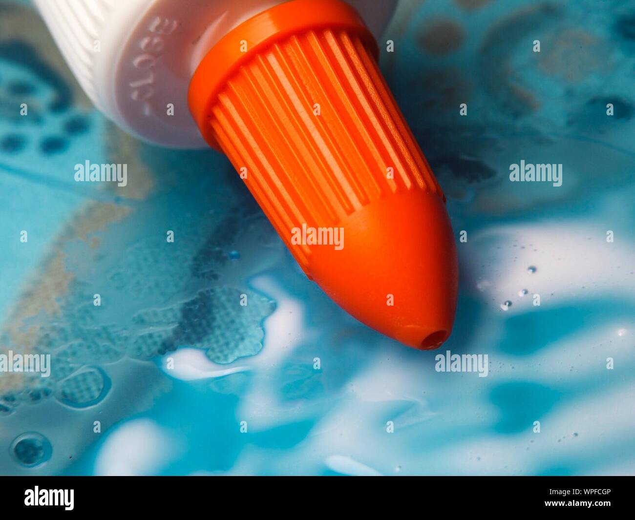Blue glue hi-res stock photography and images - Alamy