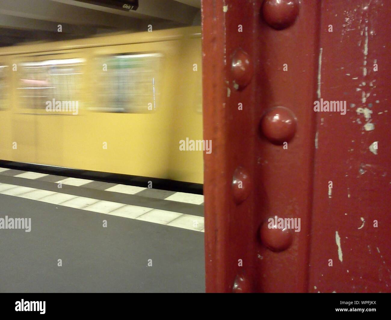 Leaving station hi-res stock photography and images - Alamy