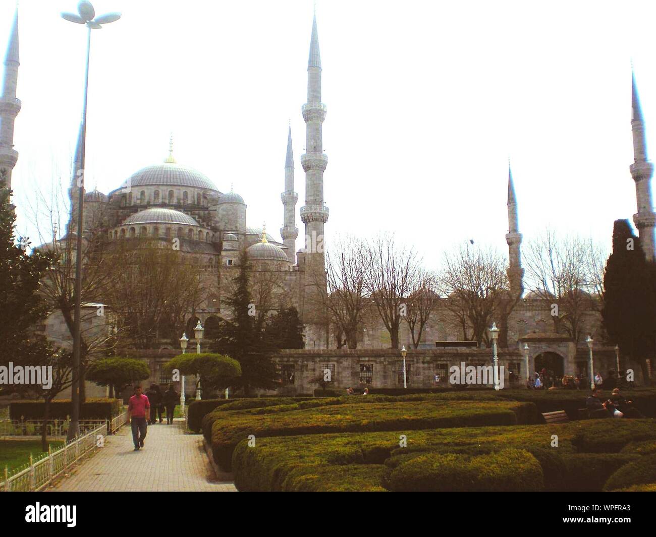 Garden mosque hi-res stock photography and images - Alamy