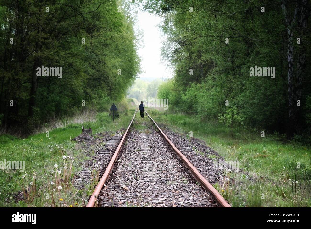 Railroad distance hi-res stock photography and images - Alamy