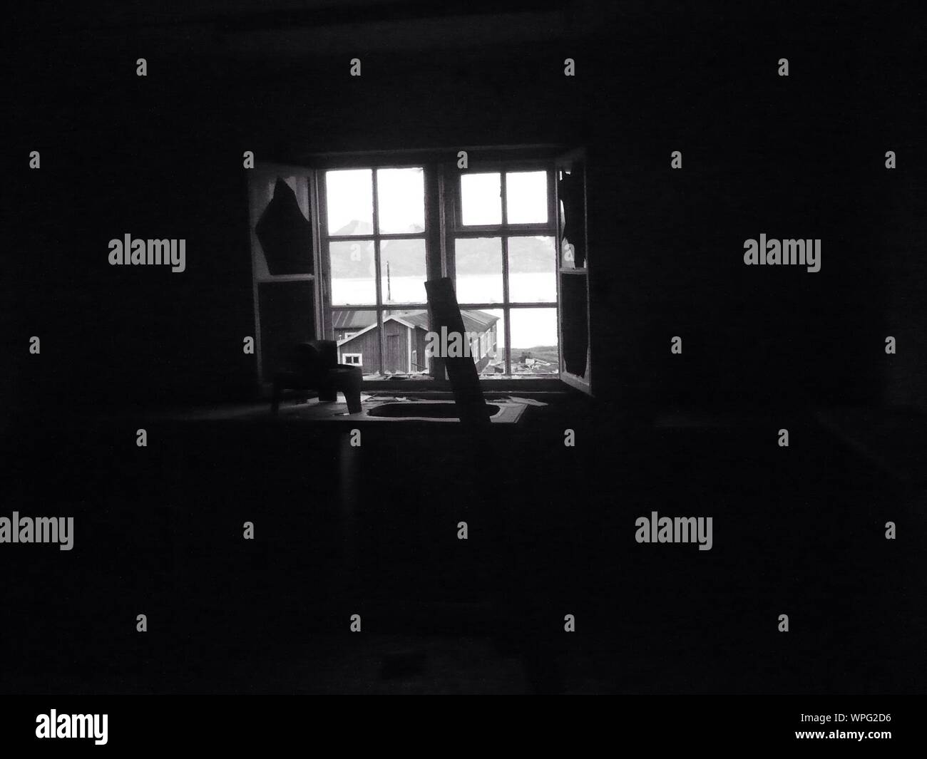 Home house window hi-res stock photography and images - Alamy