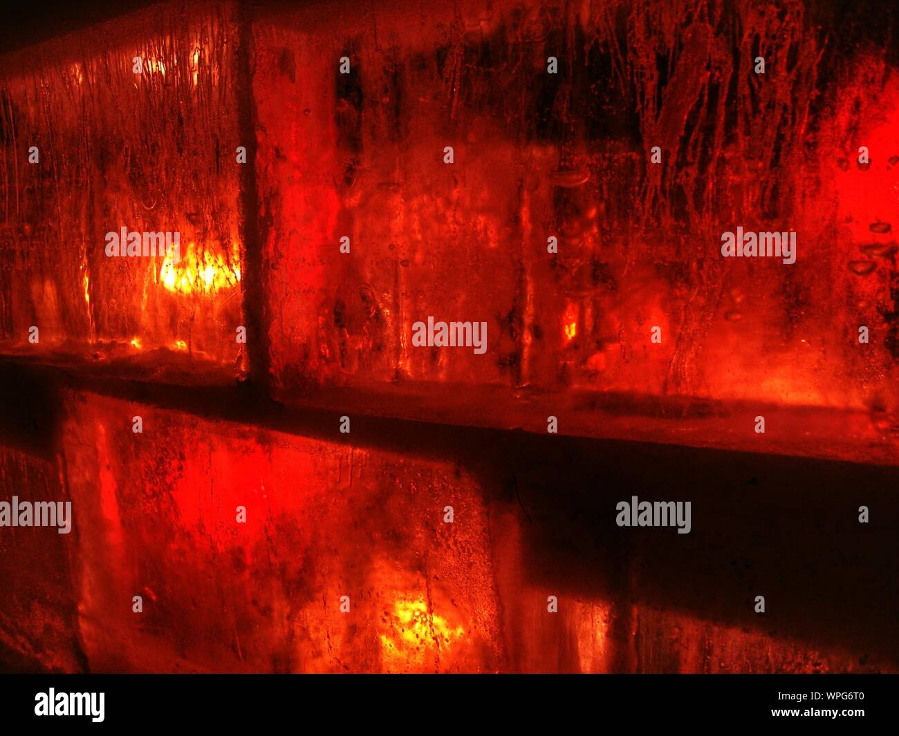 Red illuminated wall hi-res stock photography and images - Alamy