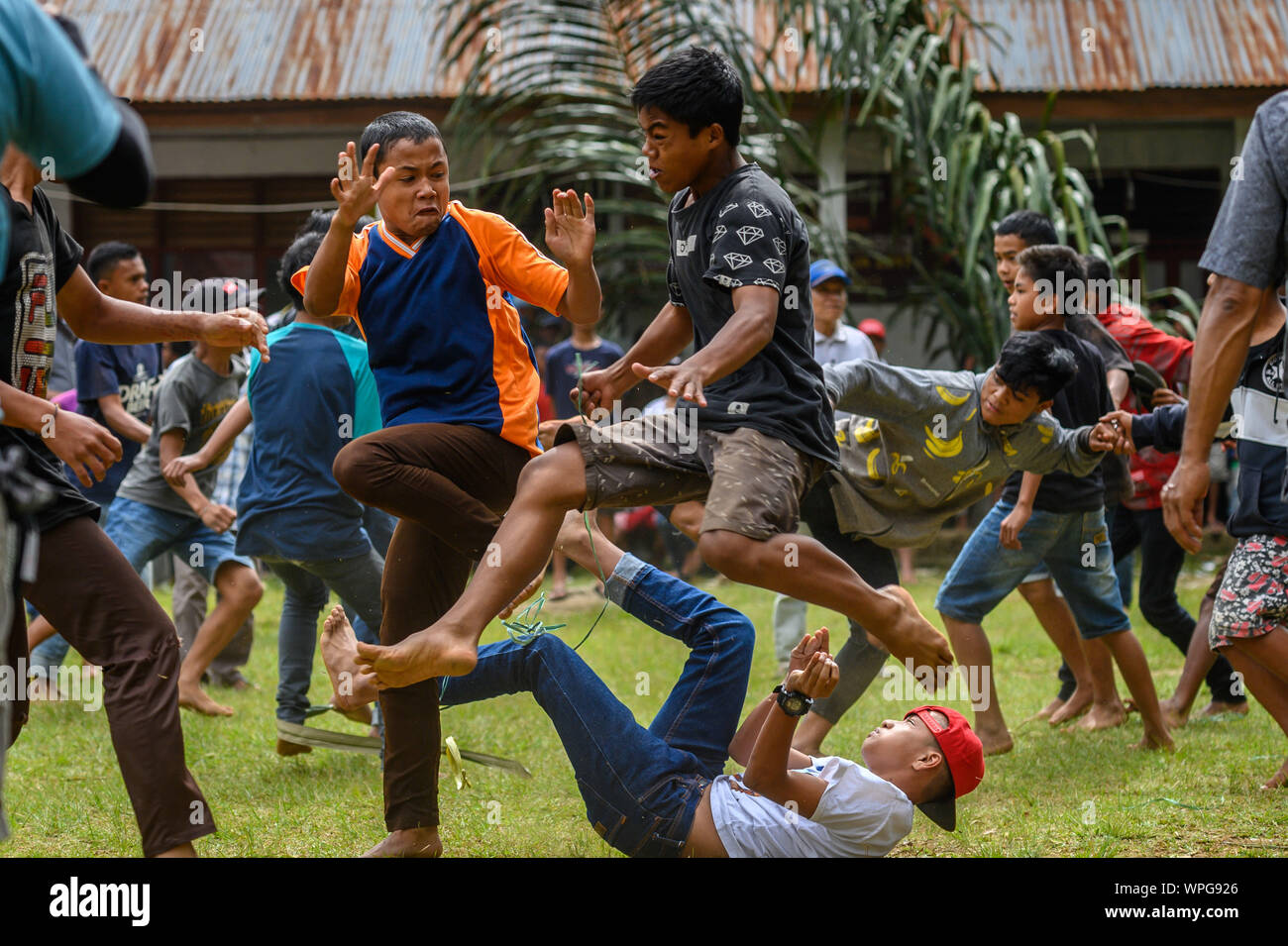 Toraja Utara, South sulawesi, Indonesia. 31st Aug, 2019. Teenagers in ...