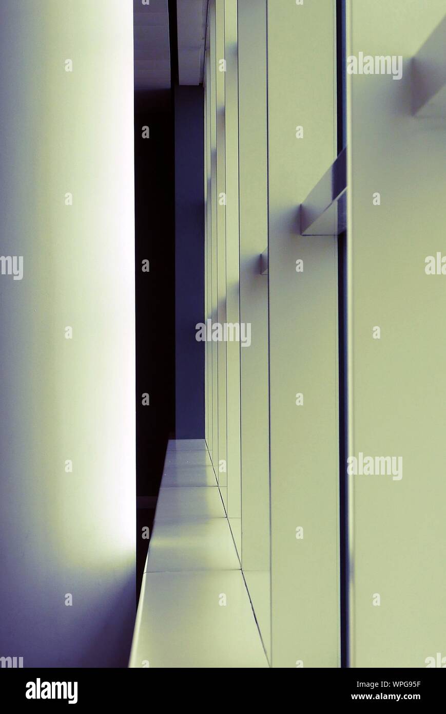 Column Row Arrangement High Resolution Stock Photography and Images - Alamy