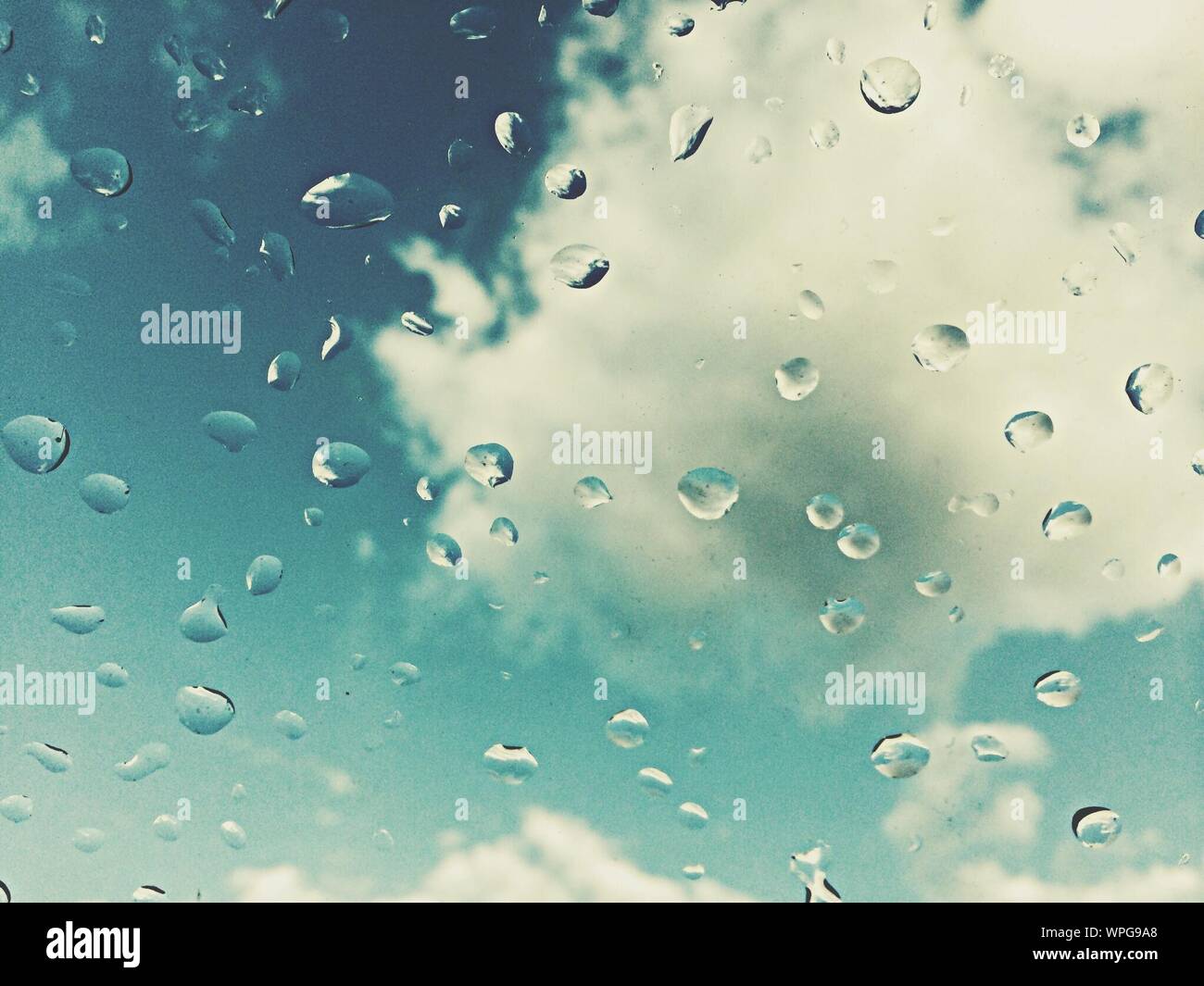 Rain window clouds hi-res stock photography and images - Alamy