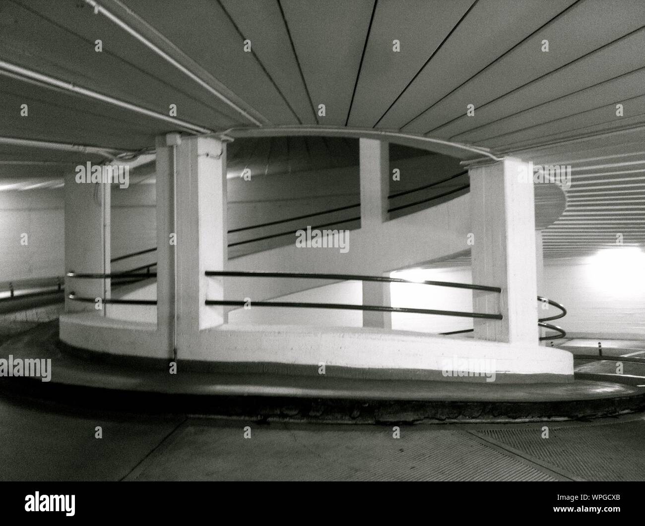 Modern spiral parking lot hi-res stock photography and images - Alamy