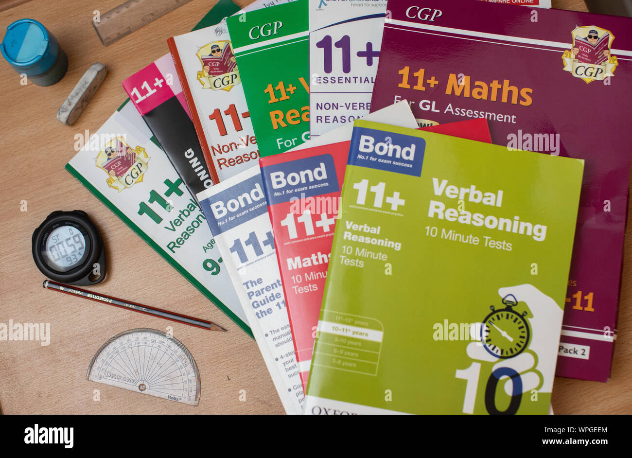 Maths school books hi-res stock photography and images - Alamy