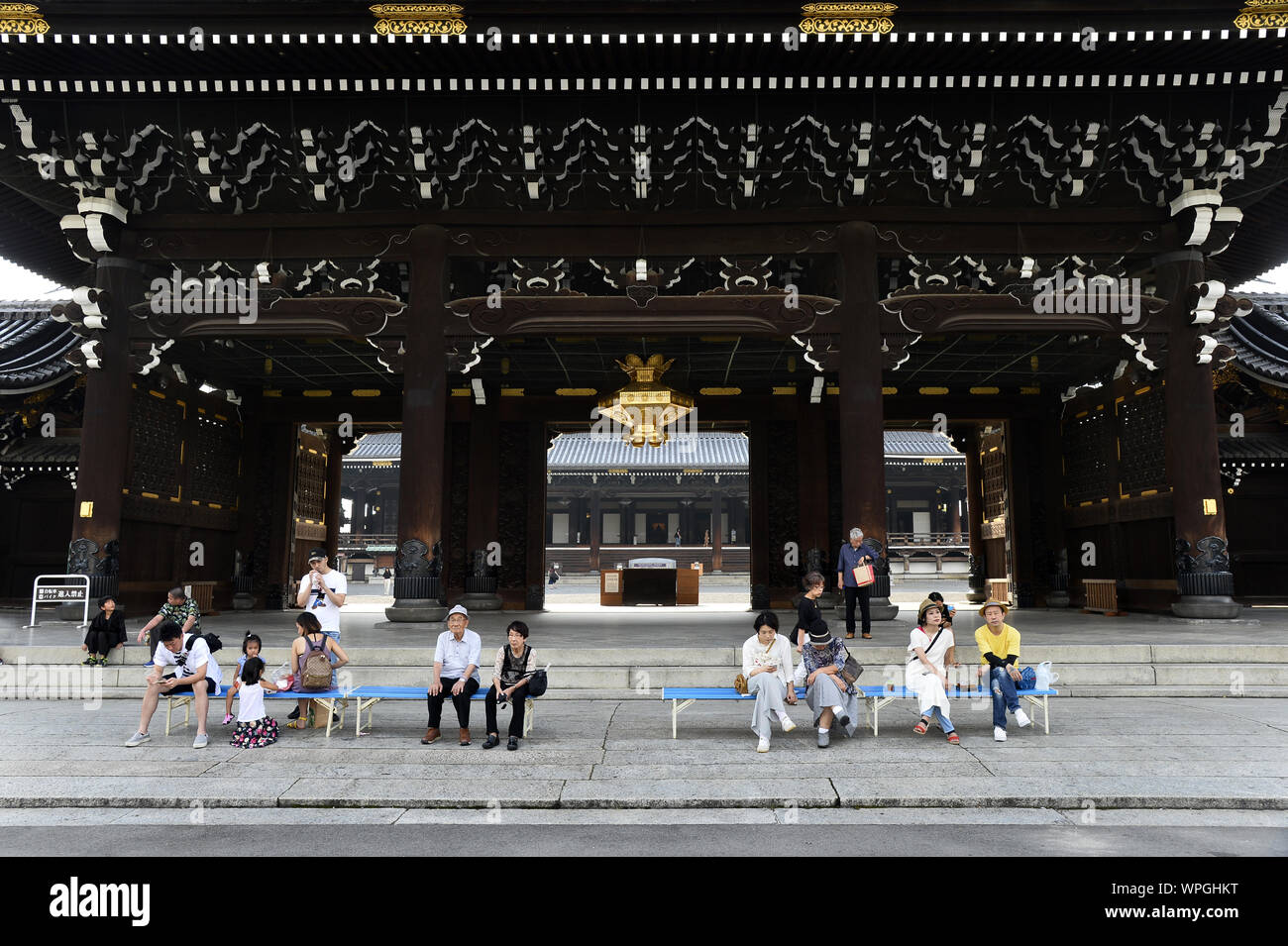 Higashi hongan ji temple hi-res stock photography and images - Alamy