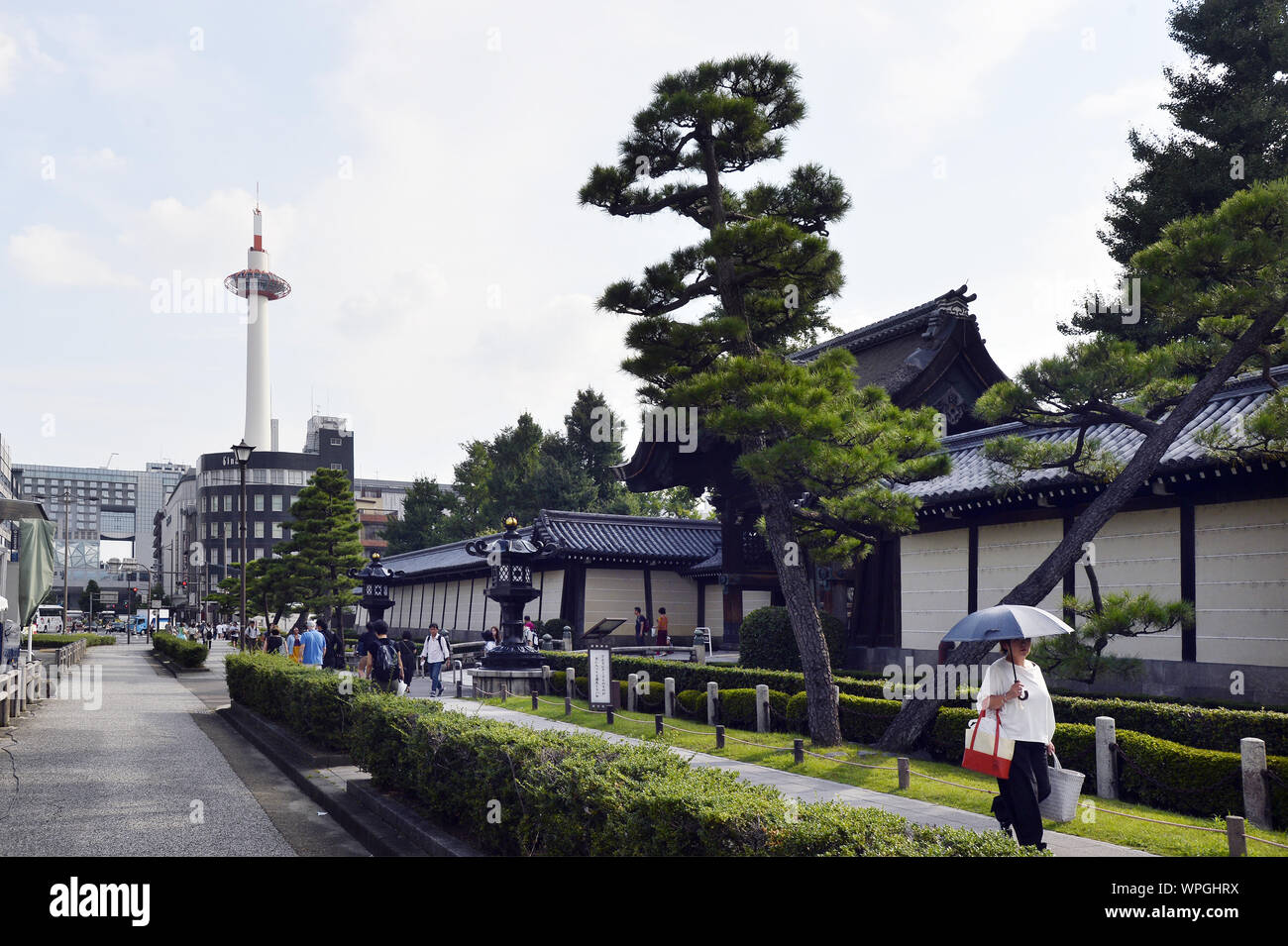 Higashi Hongan-ji temple - Kyoto - Japan Stock Photo - Alamy