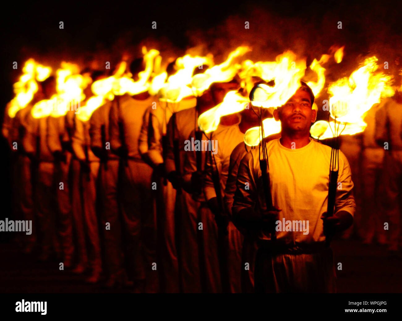 Fire performing hi-res stock photography and images - Alamy