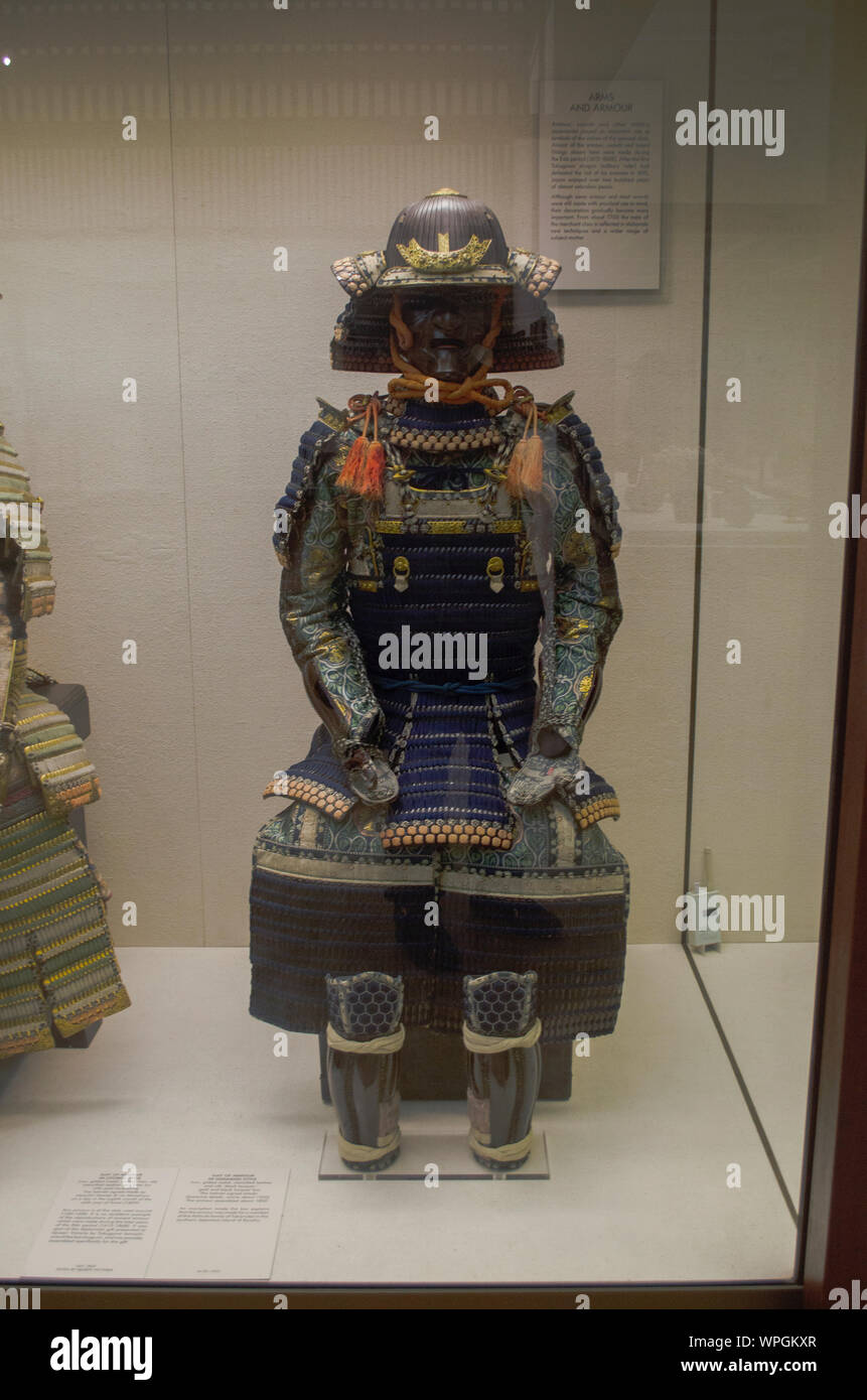 Samurai suit of armor hi-res stock photography and images - Alamy