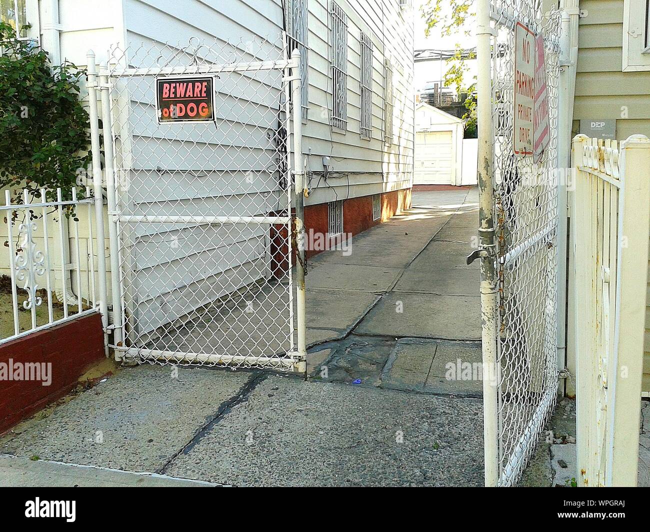 House Danger Sign Stock Photos & House Danger Sign Stock Images - Alamy