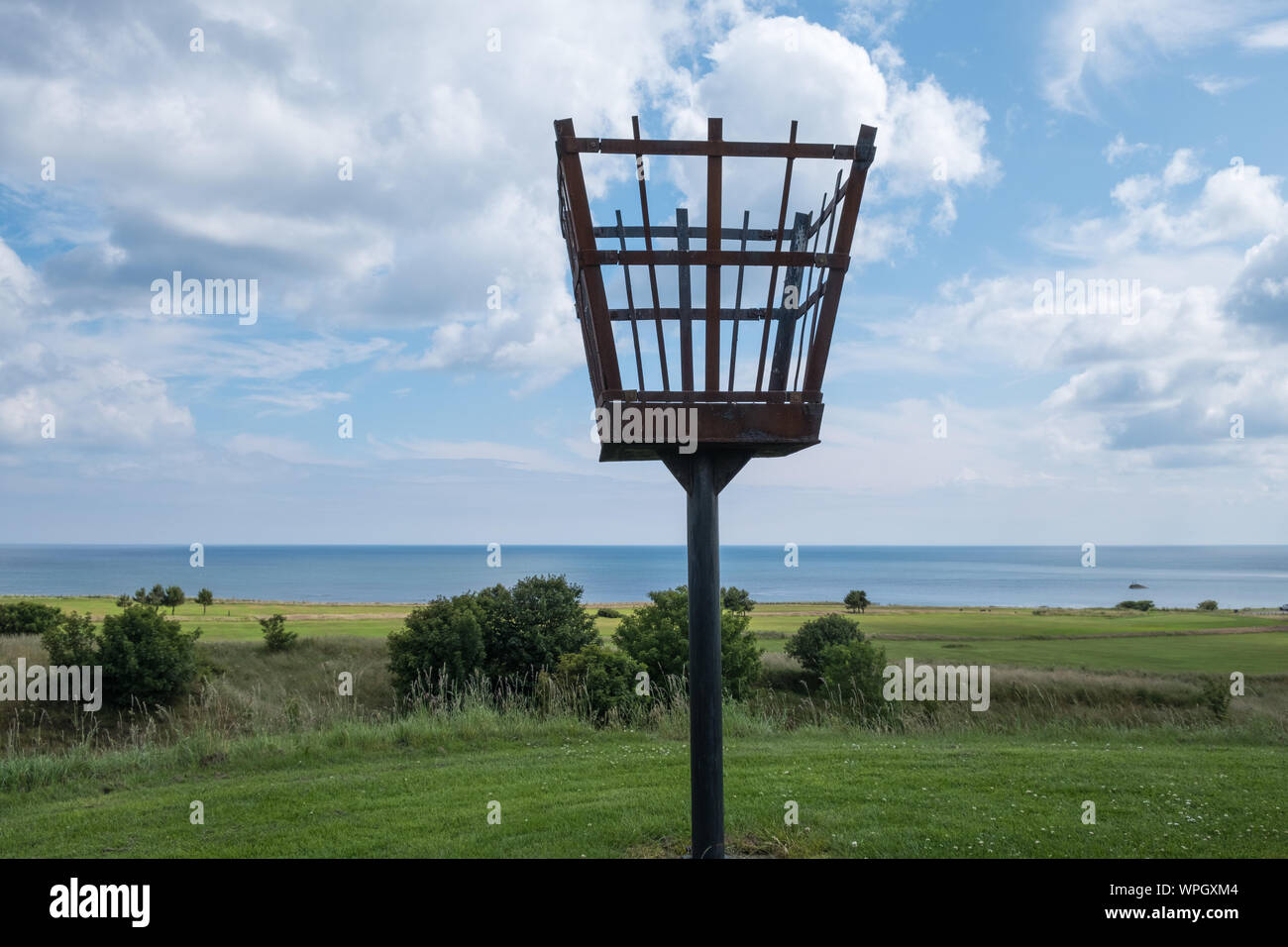 Fire basket hi-res stock photography and images - Alamy