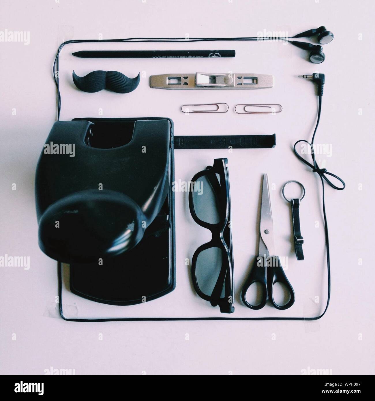 Group still life hi-res stock photography and images - Alamy