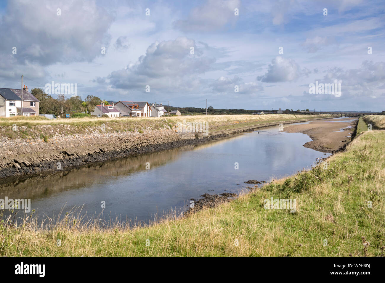 Malltraeth cob hi-res stock photography and images - Alamy