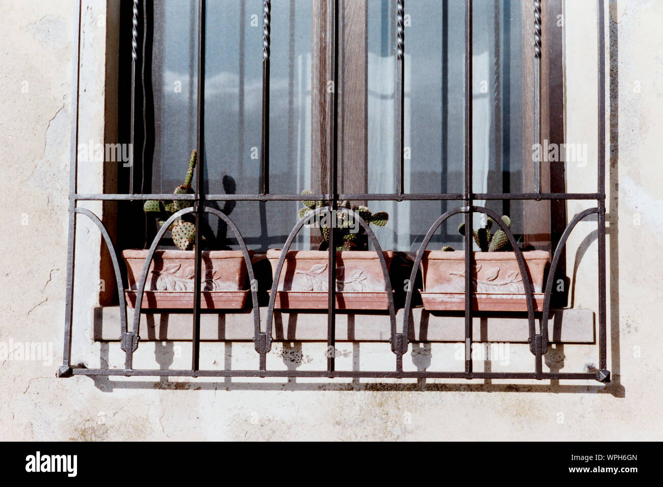 Bars on the windows hi-res stock photography and images - Alamy