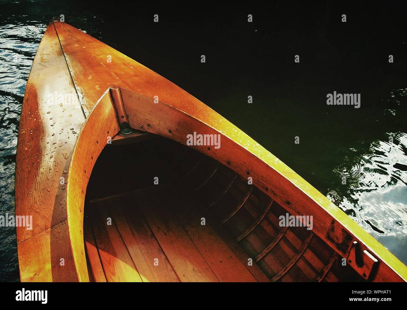 Floating river boat hi-res stock photography and images - Alamy