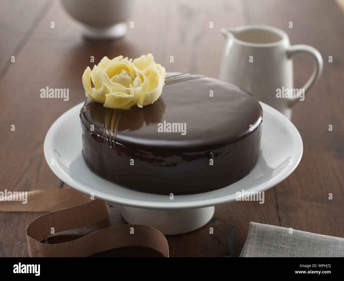 Share of cake hi-res stock photography and images - Alamy
