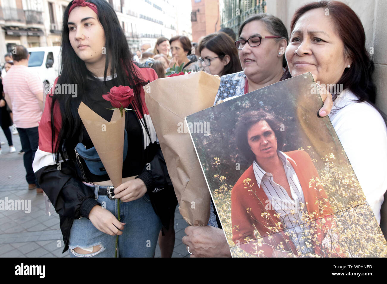 The singer camilo sesto hi-res stock photography and images - Alamy
