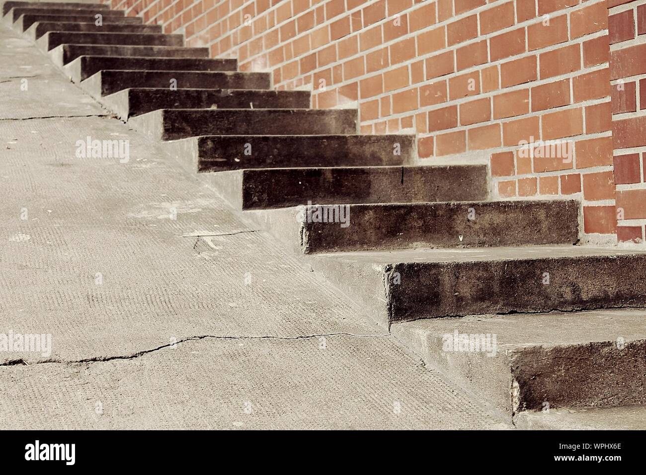 Brick built stairs hi-res stock photography and images - Alamy