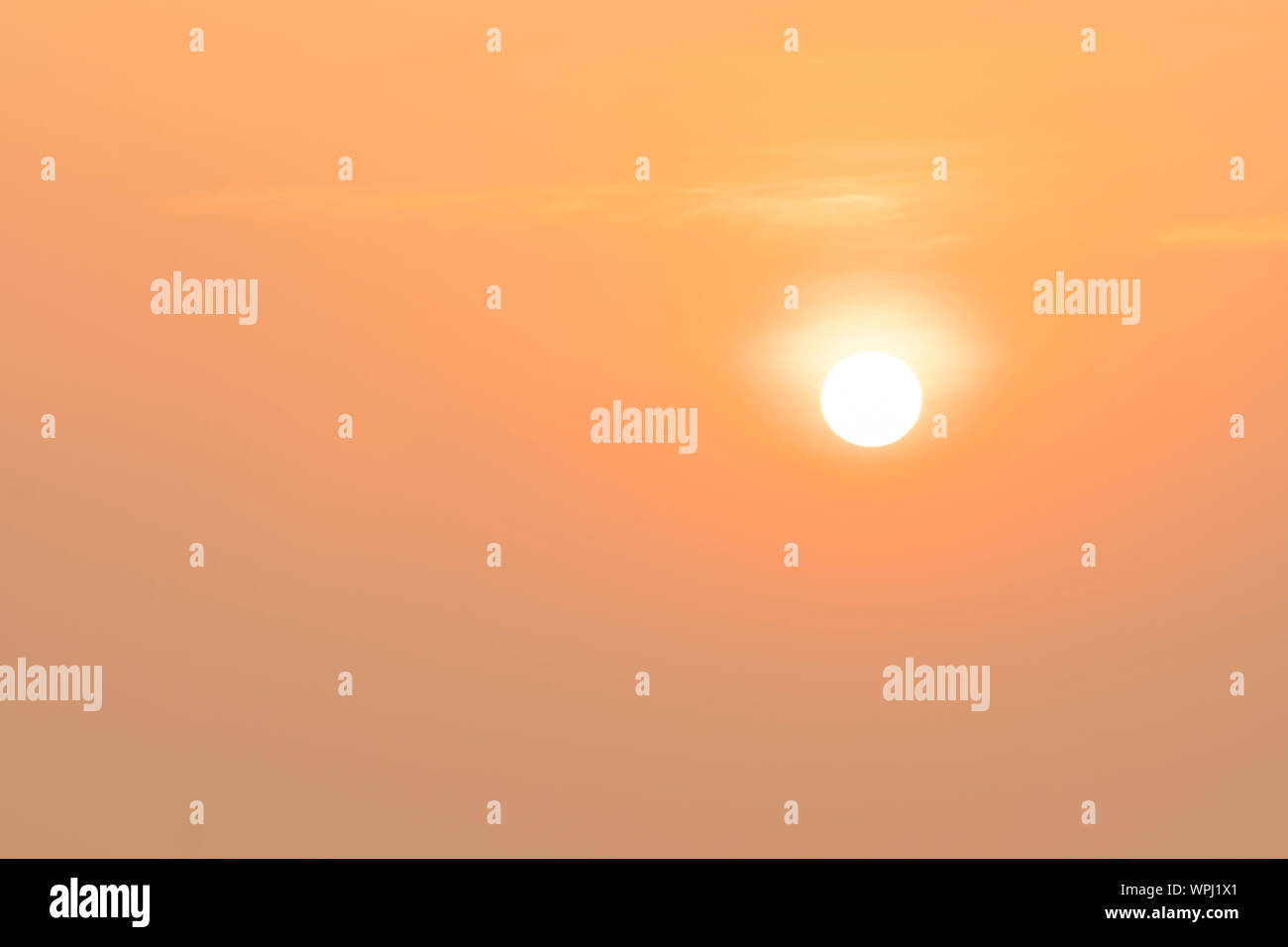 Big sun hi-res stock photography and images - Alamy
