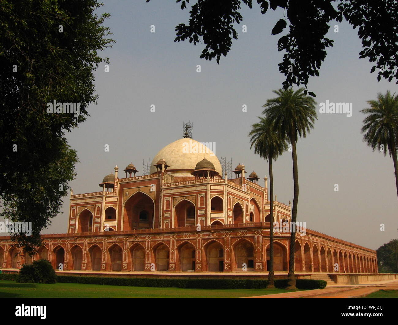 Humayun’s tomb facade hi-res stock photography and images - Alamy