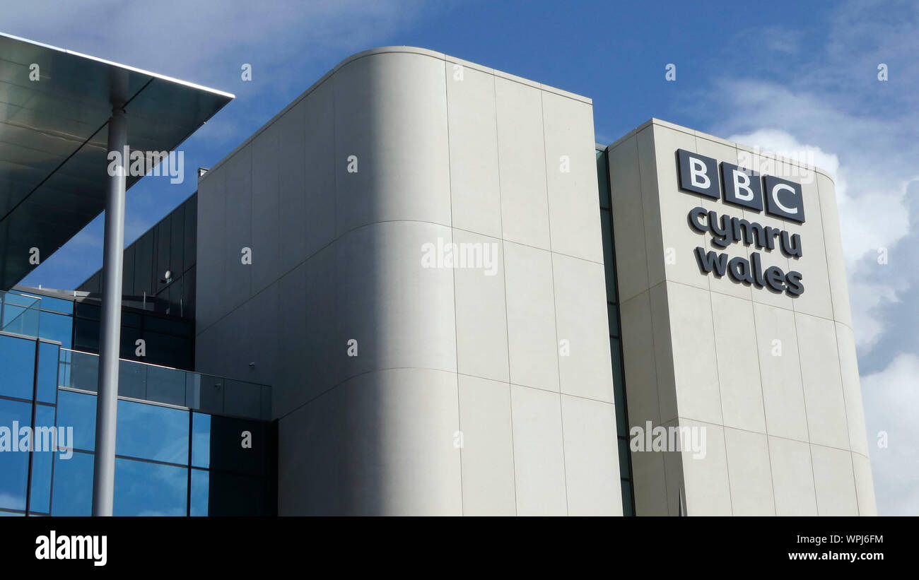 Recording studio wales hi-res stock photography and images - Alamy