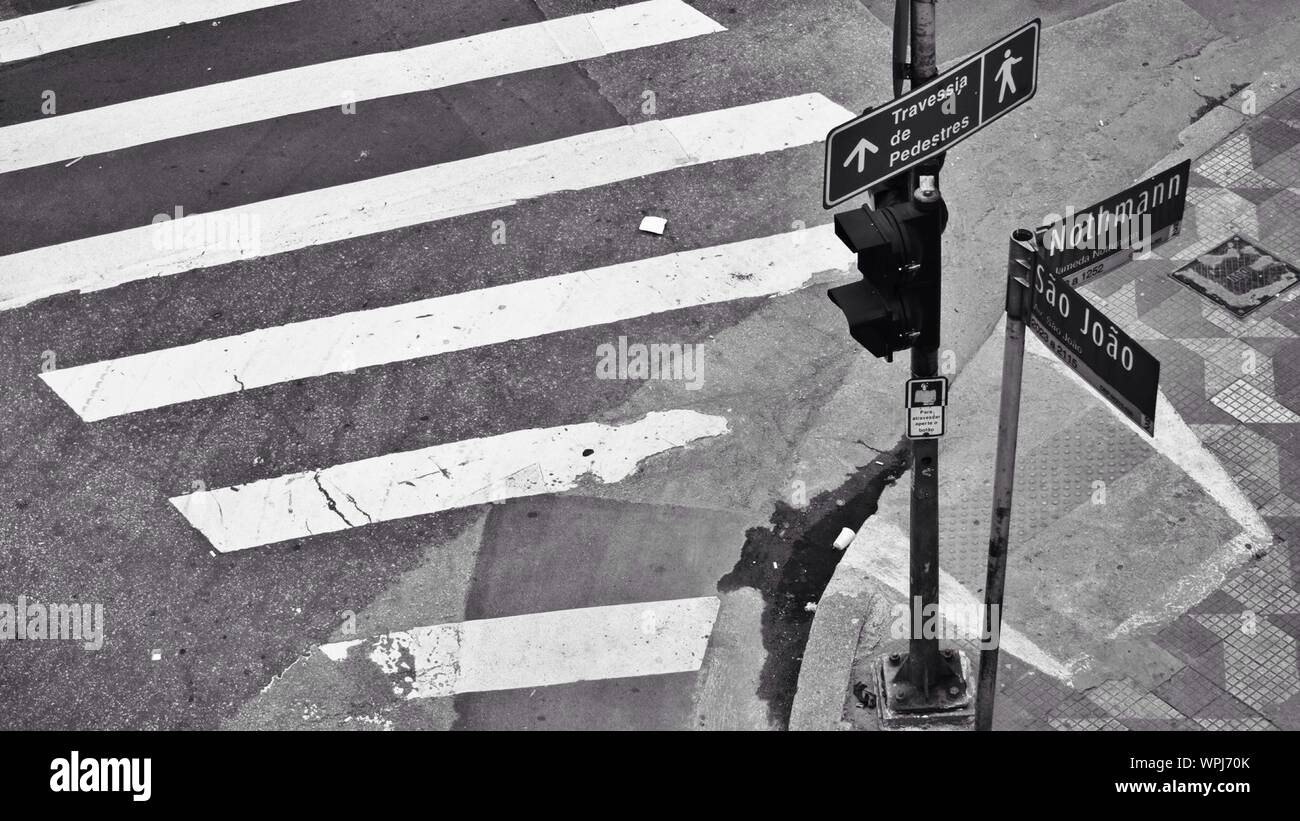 Sidewalk zebra crossing hi-res stock photography and images - Alamy