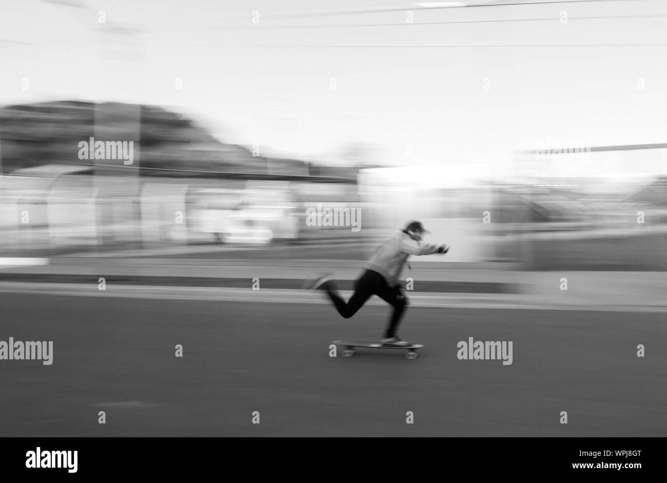 Man speed skating road hi-res stock photography and images - Alamy